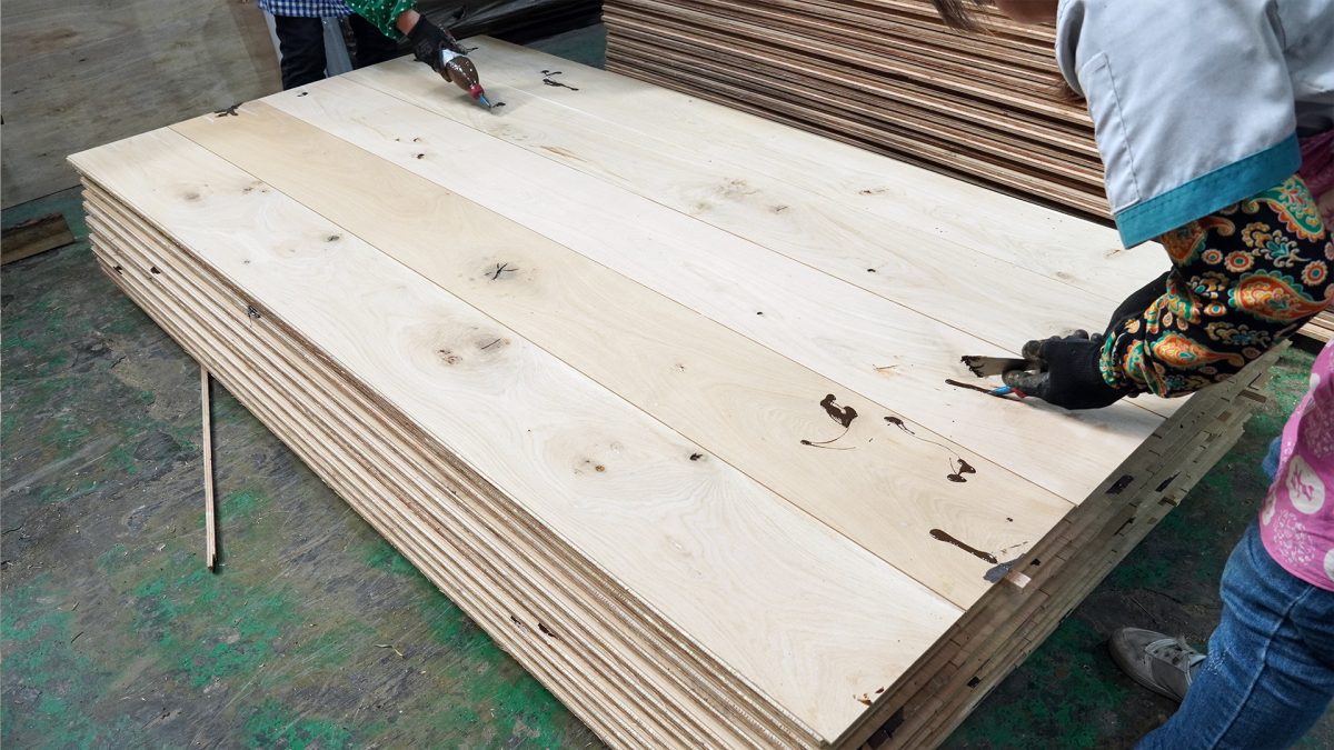 13 Steps of Manufacturing Engineered Scattered Parquet Flooring - GOLINK